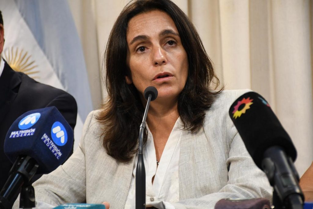 Medrano: "Estamos llevando a lo máximo y más el sistema de salud ...